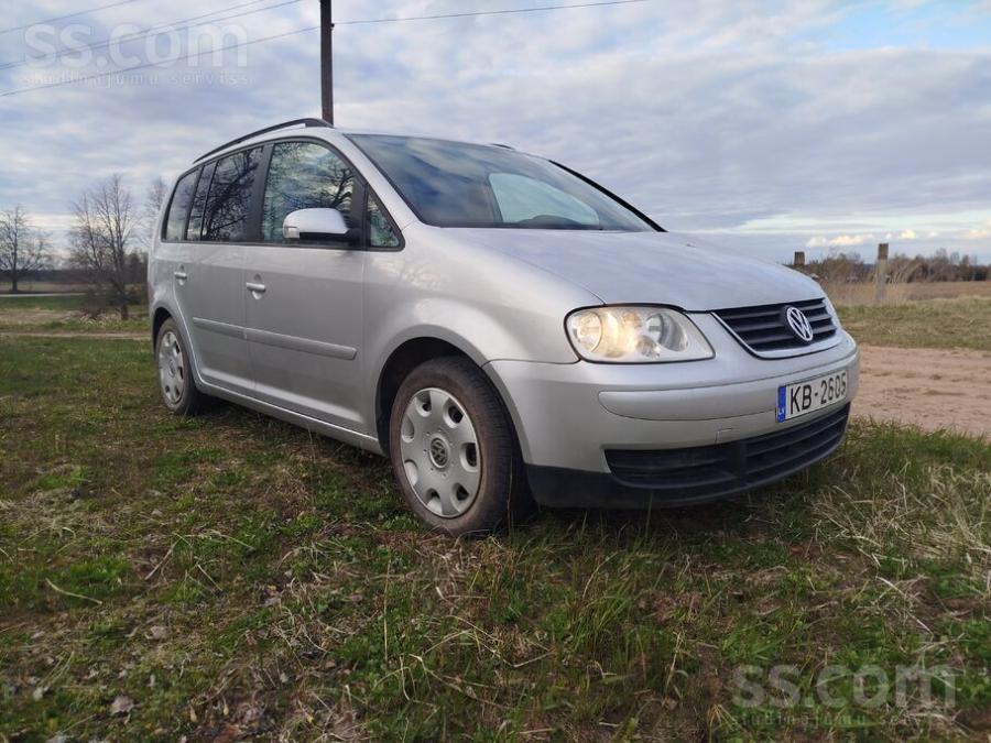 Фольксваген Туран 2004 в Гулбене, объемом двигателя 2.00 л и пробегом 336 тыс. км за 1550 €, фото 8 на AUTOMOTO.COM.LV