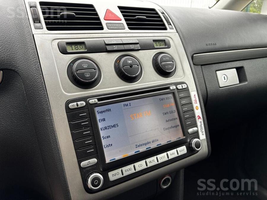 Volkswagen Touran 2004 in Saldus, with an engine capacity of 2.00 L and mileage of 374 thousand km for 1600 €, photo 10 on AUTOMOTO.COM.LV