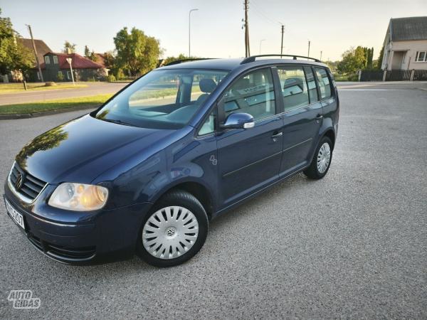 Volkswagen Touran 2004 in Jurbarkas, with an engine capacity of 1.90 L and mileage of 321 thousand km for 1350 €, photo 1 on AUTOMOTO.COM.LV