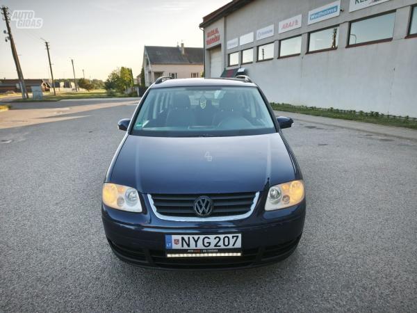 Volkswagen Touran 2004 in Jurbarkas, with an engine capacity of 1.90 L and mileage of 321 thousand km for 1350 €, photo 5 on AUTOMOTO.COM.LV