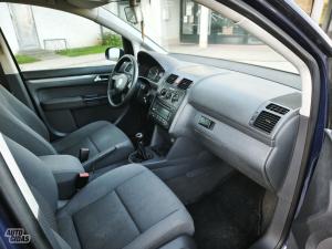 Фольксваген Туран 2004 в Юрбаркас, объемом двигателя 1.90 л и пробегом 321 тыс. км за 1350 €, фото 9 на AUTOMOTO.COM.LV