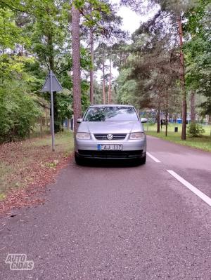 Volkswagen Touran 2004 Kauņa, ar dzinēja tilpumu 1.90 L un nobraukumu 440 tūkst. km par 1399 €, foto  vietnē AUTOMOTO.COM.LV