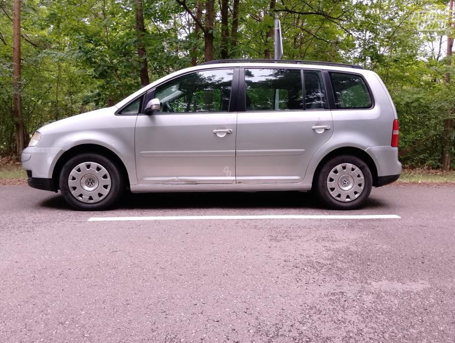 Volkswagen Touran 2004 Kauņa, ar dzinēja tilpumu 1.90 L un nobraukumu 440 tūkst. km par 1399 €, foto 5 vietnē AUTOMOTO.COM.LV