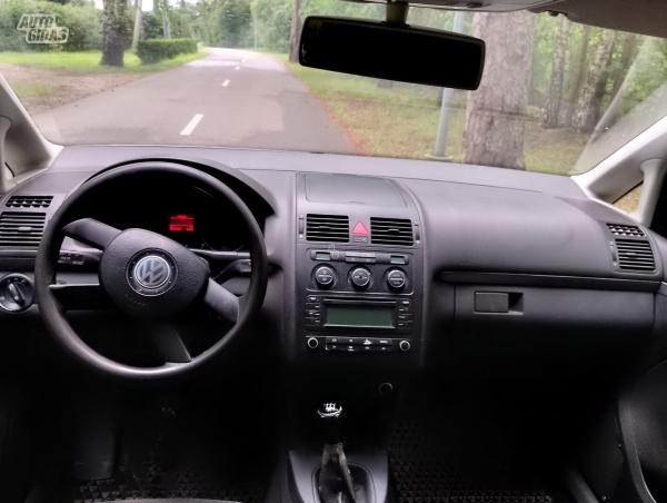 Фольксваген Туран 2004 в Каунас, объемом двигателя 1.90 л и пробегом 440 тыс. км за 1399 €, фото 9 на AUTOMOTO.COM.LV