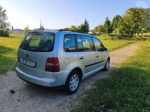 Volkswagen Touran 2004 Viļņa, ar dzinēja tilpumu 1.60 L un nobraukumu 207 tūkst. km par 850 €, foto 6 vietnē AUTOMOTO.COM.LV