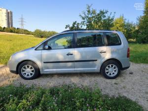 Volkswagen Touran 2004 Viļņa, ar dzinēja tilpumu 1.60 L un nobraukumu 207 tūkst. km par 850 €, foto 9 vietnē AUTOMOTO.COM.LV