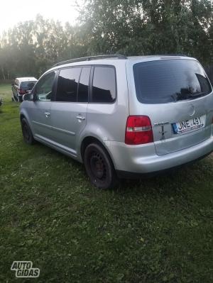Volkswagen Touran 2004 in Kaisiadorys, with an engine capacity of 2.00 L and mileage of 290 thousand km for 1000 €, photo 4 on AUTOMOTO.COM.LV