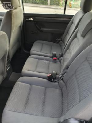 Volkswagen Touran 2004 Joniškis, ar dzinēja tilpumu 1.90 L un nobraukumu 248 tūkst. km par 1998 €, foto 14 vietnē AUTOMOTO.COM.LV