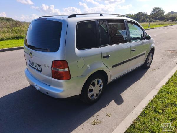 Volkswagen Touran 2004 in Kaunas, with an engine capacity of 1.60 L and mileage of 257 thousand km for 1050 €, photo 1 on AUTOMOTO.COM.LV