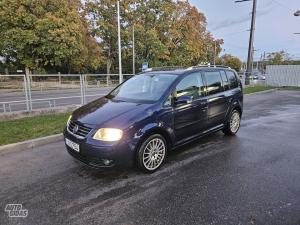 Volkswagen Touran 2004 in Kaunas, with an engine capacity of 1.90 L and mileage of 371 thousand km for 1500 €, photo  on AUTOMOTO.COM.LV