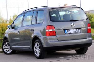 Volkswagen Touran 2005 in Tukums, with an engine capacity of 1.90 L and mileage of 0 thousand km for 1780 €, photo 4 on AUTOMOTO.COM.LV