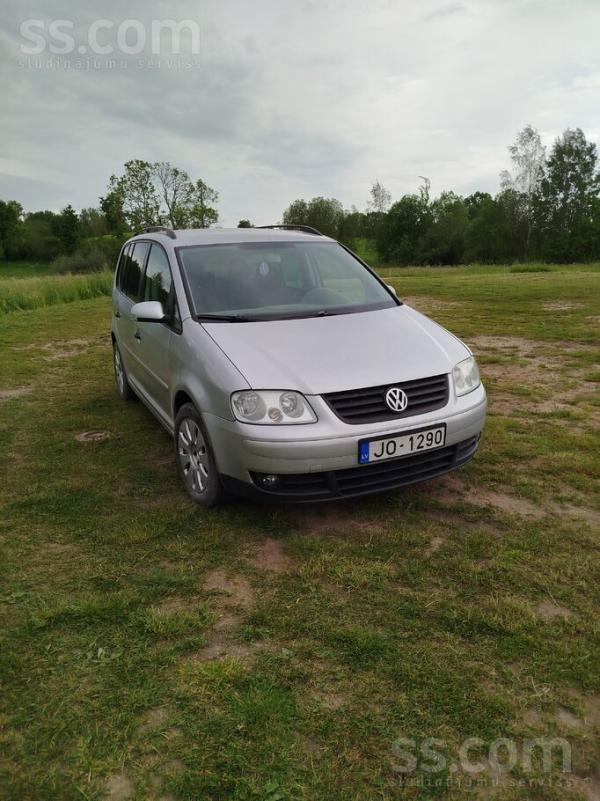 Volkswagen Touran 2005 Talsi, ar dzinēja tilpumu 1.90 L un nobraukumu 461 tūkst. km par 1300 €, foto 1 vietnē AUTOMOTO.COM.LV
