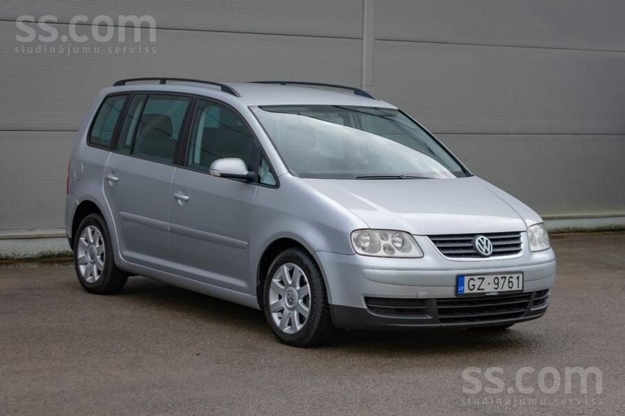 Volkswagen Touran 2005 in Riga, with an engine capacity of 2.00 L and mileage of 0 thousand km for 2852 €, photo 3 on AUTOMOTO.COM.LV