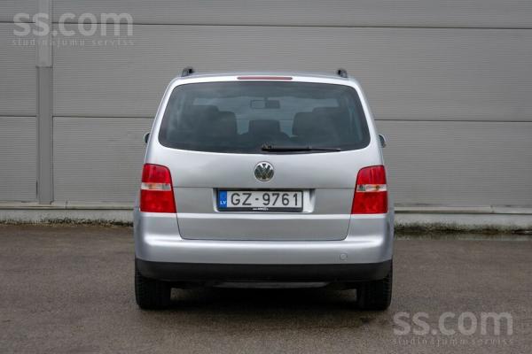 Volkswagen Touran 2005 in Riga, with an engine capacity of 2.00 L and mileage of 0 thousand km for 2852 €, photo 5 on AUTOMOTO.COM.LV