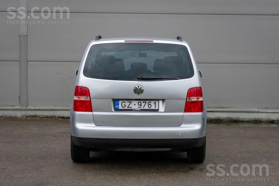 Volkswagen Touran 2005 in Riga, with an engine capacity of 2.00 L and mileage of 0 thousand km for 2852 €, photo 5 on AUTOMOTO.COM.LV