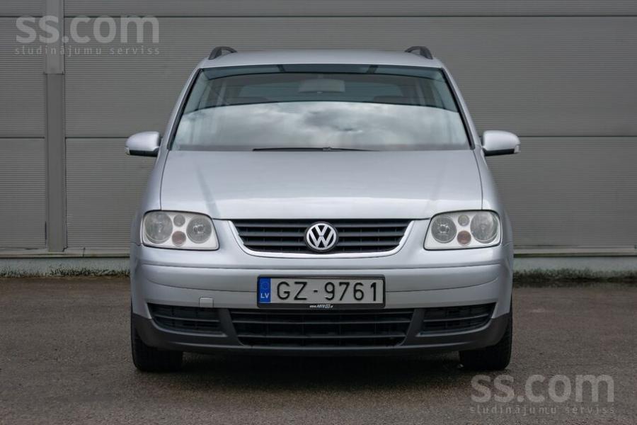 Volkswagen Touran 2005 in Riga, with an engine capacity of 2.00 L and mileage of 0 thousand km for 2852 €, photo 2 on AUTOMOTO.COM.LV