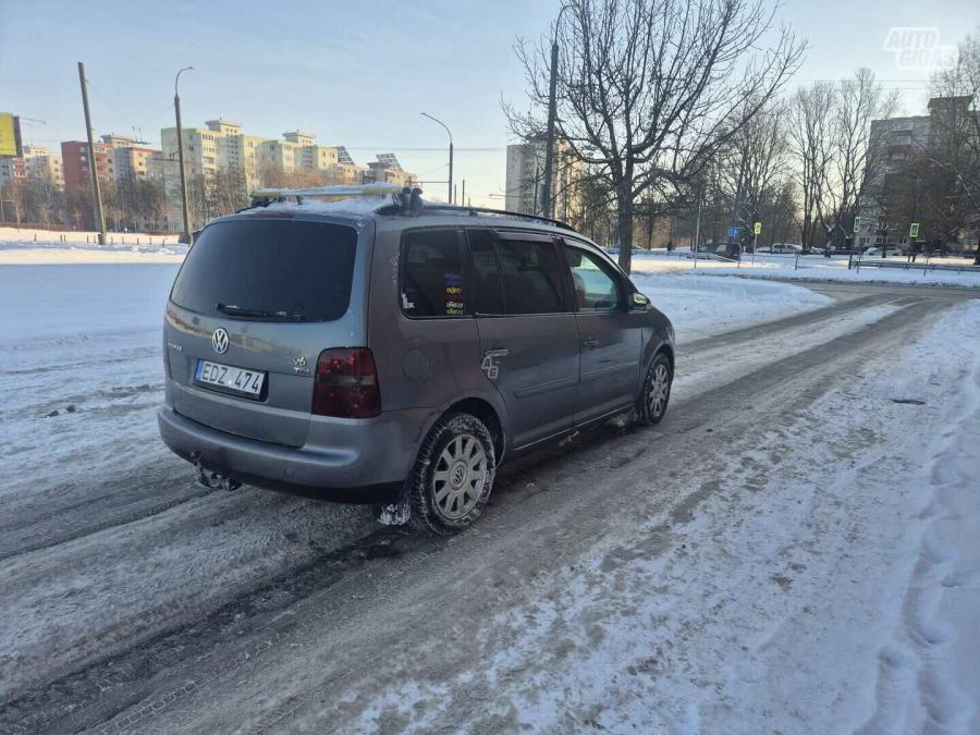 Фольксваген Туран 2005 в Шилале, объемом двигателя 1.90 л и пробегом 300 тыс. км за 1350 €, фото 3 на AUTOMOTO.COM.LV