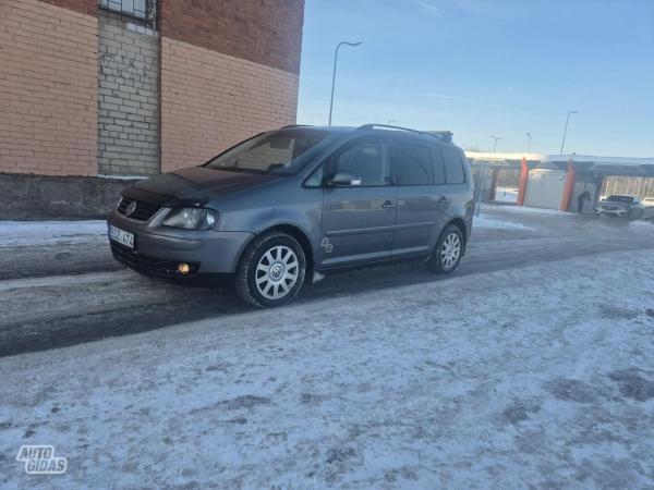 Volkswagen Touran 2005 Šilalė, ar dzinēja tilpumu 1.90 L un nobraukumu 300 tūkst. km par 1350 €, foto 6 vietnē AUTOMOTO.COM.LV