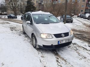 Volkswagen Touran 2005 Rīga, ar dzinēja tilpumu 2.00 L un nobraukumu 314 tūkst. km par 1200 €, foto  vietnē AUTOMOTO.COM.LV