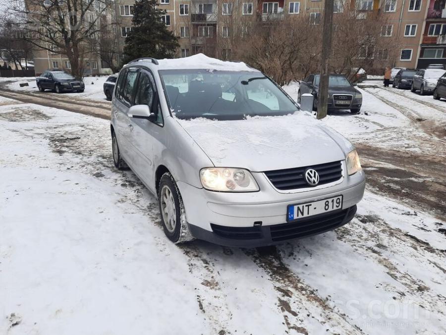 Volkswagen Touran 2005 Rīga, ar dzinēja tilpumu 2.00 L un nobraukumu 314 tūkst. km par 1200 €, foto 1 vietnē AUTOMOTO.COM.LV