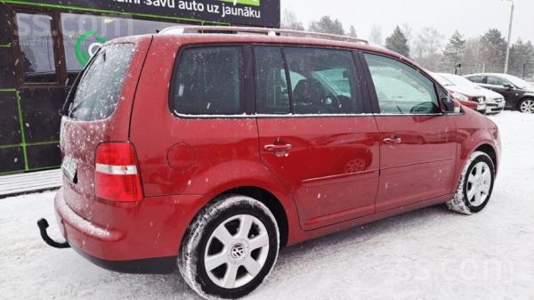 Volkswagen Touran 2005 in Riga, with an engine capacity of 2.00 L and mileage of 236 thousand km for 2900 €, photo 7 on AUTOMOTO.COM.LV