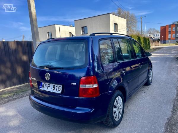 Volkswagen Touran 2005 Kauņa, ar dzinēja tilpumu 1.90 L un nobraukumu 271 tūkst. km par 1750 €, foto 7 vietnē AUTOMOTO.COM.LV