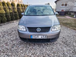Volkswagen Touran 2005 Marijampole, ar dzinēja tilpumu 1.90 L un nobraukumu 430 tūkst. km par 650 €, foto 4 vietnē AUTOMOTO.COM.LV
