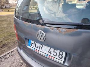 Volkswagen Touran 2005 Marijampole, ar dzinēja tilpumu 1.90 L un nobraukumu 430 tūkst. km par 650 €, foto 8 vietnē AUTOMOTO.COM.LV