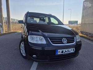 Volkswagen Touran 2005 in Kaunas, with an engine capacity of 2.00 L and mileage of 400 thousand km for 1950 €, photo 17 on AUTOMOTO.COM.LV