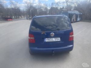 Volkswagen Touran 2005 in Vilnius, with an engine capacity of 1.90 L and mileage of 350 thousand km for 1500 €, photo 5 on AUTOMOTO.COM.LV