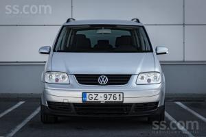 Volkswagen Touran 2005 Rīga, ar dzinēja tilpumu 2.00 L un nobraukumu 0 tūkst. km par 1950 €, foto 3 vietnē AUTOMOTO.COM.LV