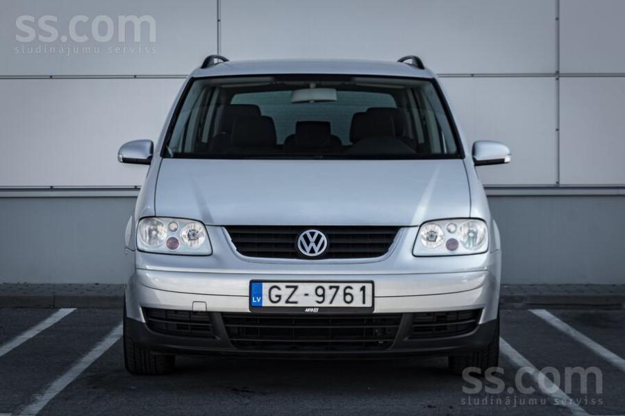 Volkswagen Touran 2005 Rīga, ar dzinēja tilpumu 2.00 L un nobraukumu 0 tūkst. km par 1950 €, foto 3 vietnē AUTOMOTO.COM.LV
