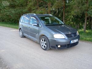 Volkswagen Touran 2005 Ukmergė, ar dzinēja tilpumu 2.00 L un nobraukumu 300 tūkst. km par 530 €, foto 3 vietnē AUTOMOTO.COM.LV