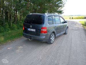 Volkswagen Touran 2005 Ukmergė, ar dzinēja tilpumu 2.00 L un nobraukumu 300 tūkst. km par 530 €, foto 4 vietnē AUTOMOTO.COM.LV