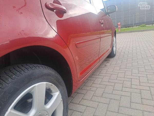 Volkswagen Touran 2005 in Telschi, with an engine capacity of 2.00 L and mileage of 275 thousand km for 1850 €, photo 9 on AUTOMOTO.COM.LV
