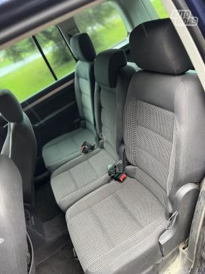 Volkswagen Touran 2005 Šauļi, ar dzinēja tilpumu 2.00 L un nobraukumu 283 tūkst. km par 650 €, foto 12 vietnē AUTOMOTO.COM.LV