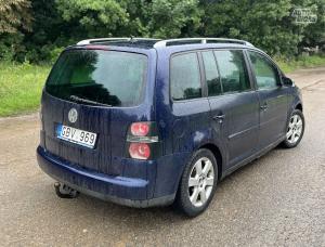 Volkswagen Touran 2005 Šauļi, ar dzinēja tilpumu 2.00 L un nobraukumu 283 tūkst. km par 650 €, foto 18 vietnē AUTOMOTO.COM.LV