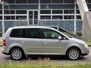 Фольксваген Туран 2005 в Вильнюс, объемом двигателя 1.90 л и пробегом 379 тыс. км за 1250 €, фото 5 на AUTOMOTO.COM.LV