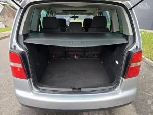Фольксваген Туран 2005 в Вильнюс, объемом двигателя 1.90 л и пробегом 379 тыс. км за 1250 €, фото 14 на AUTOMOTO.COM.LV