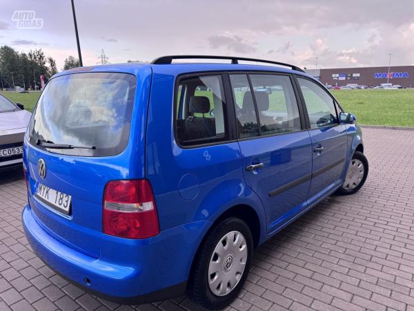 Volkswagen Touran 2005 Kauņa, ar dzinēja tilpumu 1.90 L un nobraukumu 300 tūkst. km par 2390 €, foto 5 vietnē AUTOMOTO.COM.LV