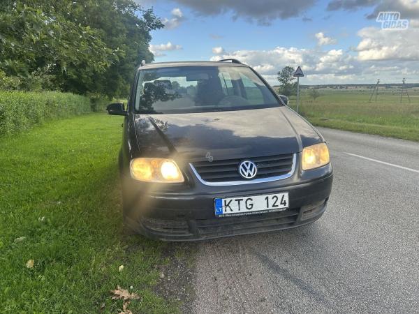 Фольксваген Туран 2005 в Варена, объемом двигателя 1.90 л и пробегом 411 тыс. км за 400 €, фото 6 на AUTOMOTO.COM.LV