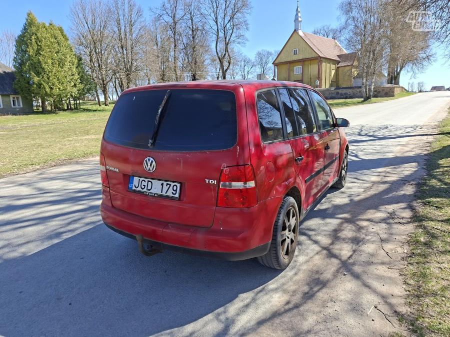 Фольксваген Туран 2005 в Кельме, объемом двигателя 1.90 л и пробегом 300 тыс. км за 500 €, фото 4 на AUTOMOTO.COM.LV