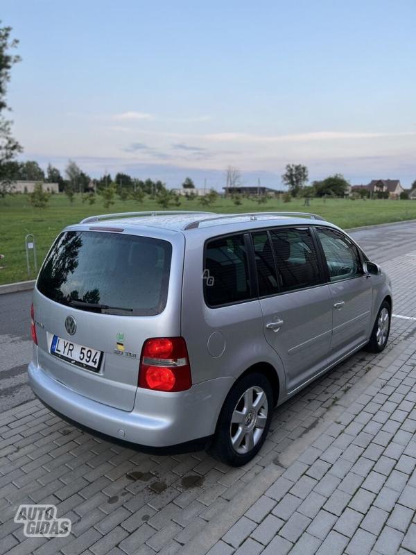 Volkswagen Touran 2005 in Vilkaviskis, with an engine capacity of 2.00 L and mileage of 343 thousand km for 1750 €, photo 4 on AUTOMOTO.COM.LV