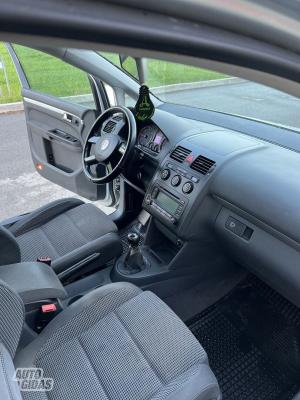 Фольксваген Туран 2005 в Вилкавишкис, объемом двигателя 2.00 л и пробегом 343 тыс. км за 1750 €, фото 12 на AUTOMOTO.COM.LV