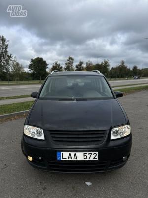 Volkswagen Touran 2005 in Kaunas, with an engine capacity of 1.90 L and mileage of 349 thousand km for 1000 €, photo 3 on AUTOMOTO.COM.LV