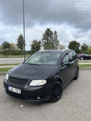 Volkswagen Touran 2005 in Kaunas, with an engine capacity of 1.90 L and mileage of 349 thousand km for 1000 €, photo 4 on AUTOMOTO.COM.LV
