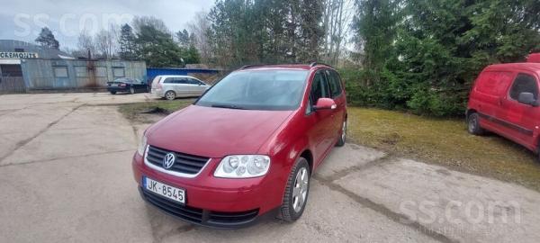 Volkswagen Touran 2006 Dobele, ar dzinēja tilpumu 1.90 L un nobraukumu 325 tūkst. km par 1890 €, foto 2 vietnē AUTOMOTO.COM.LV