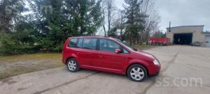 Volkswagen Touran 2006 Dobele, ar dzinēja tilpumu 1.90 L un nobraukumu 325 tūkst. km par 1890 €, foto 3 vietnē AUTOMOTO.COM.LV