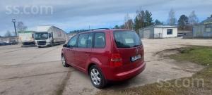 Volkswagen Touran 2006 Dobele, ar dzinēja tilpumu 1.90 L un nobraukumu 325 tūkst. km par 1890 €, foto 5 vietnē AUTOMOTO.COM.LV