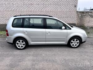Volkswagen Touran 2006 Daugavpils, ar dzinēja tilpumu 1.90 L un nobraukumu 281 tūkst. km par 2849 €, foto 6 vietnē AUTOMOTO.COM.LV